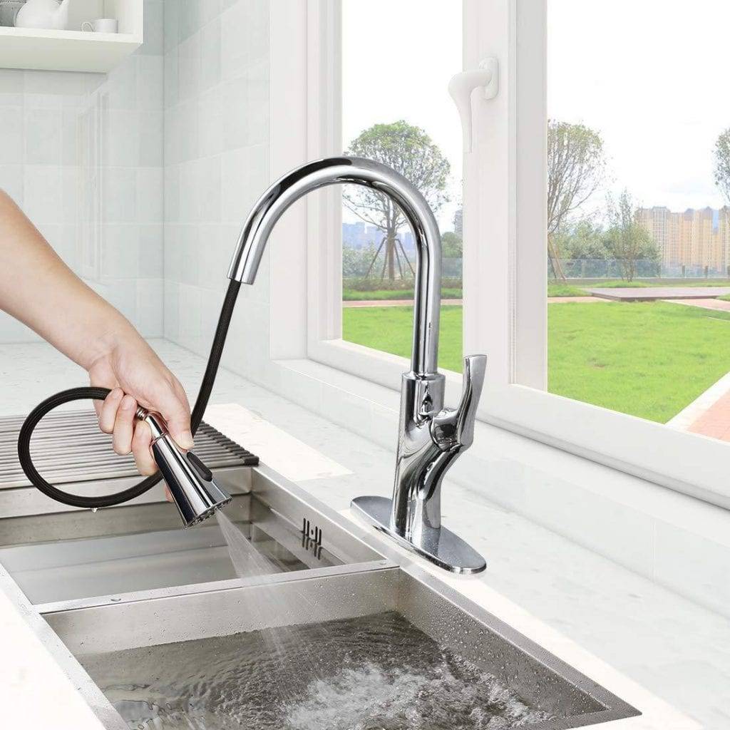 Kitchen Faucets Single Handle With Pull Down Sprayer