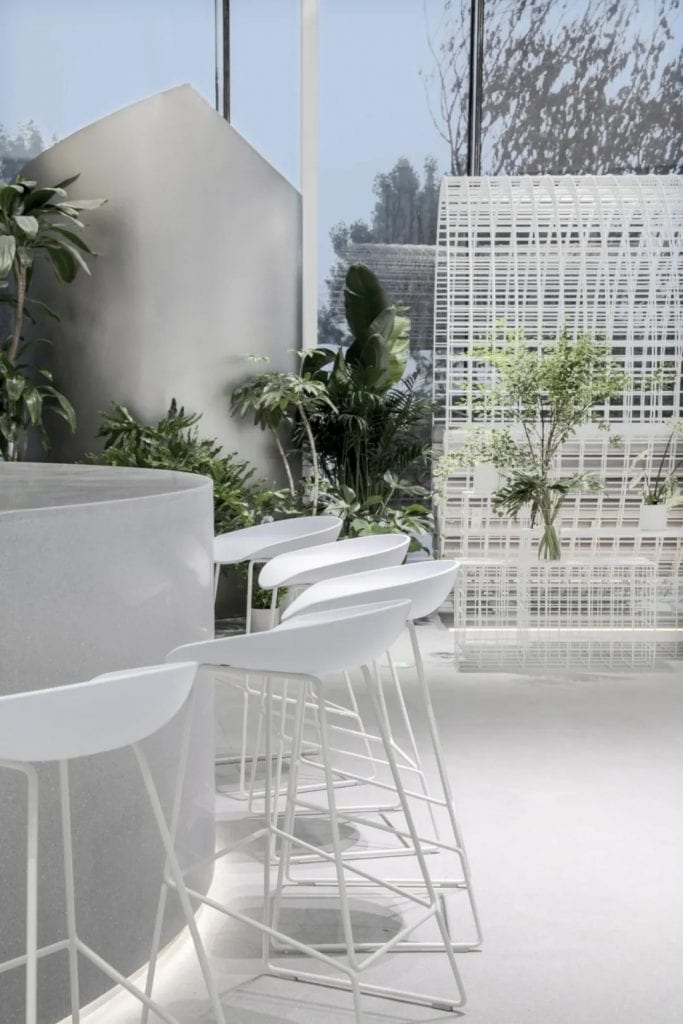 Minimalist Naturalism, Create a Four Season Flower House in a Small ...